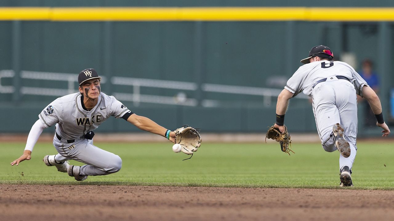 Lsu Tops No 1 Wake Forest 5 2